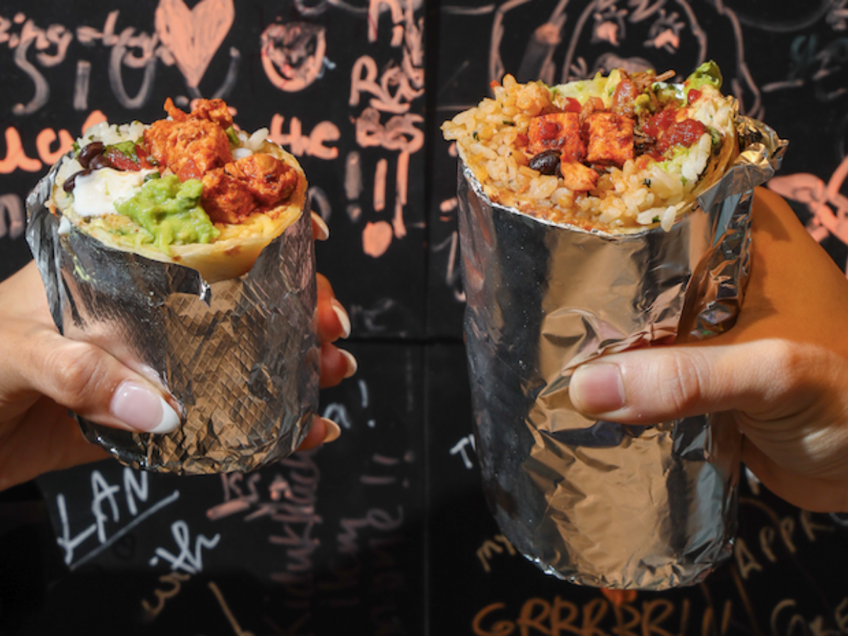 Burro Blanco burrito challenge: Finish a 1.3kg burrito in 15 minutes ... Burro Blanco burrito challenge: Finish a 1.3kg burrito in 15 minutes ...